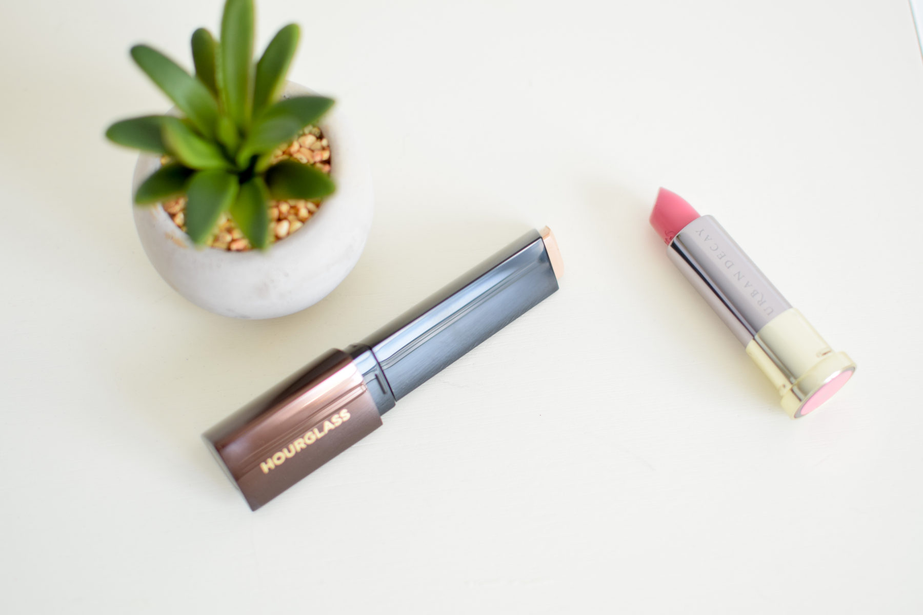 Seamless foundation + sheer pink lipstick - The Small Things Blog