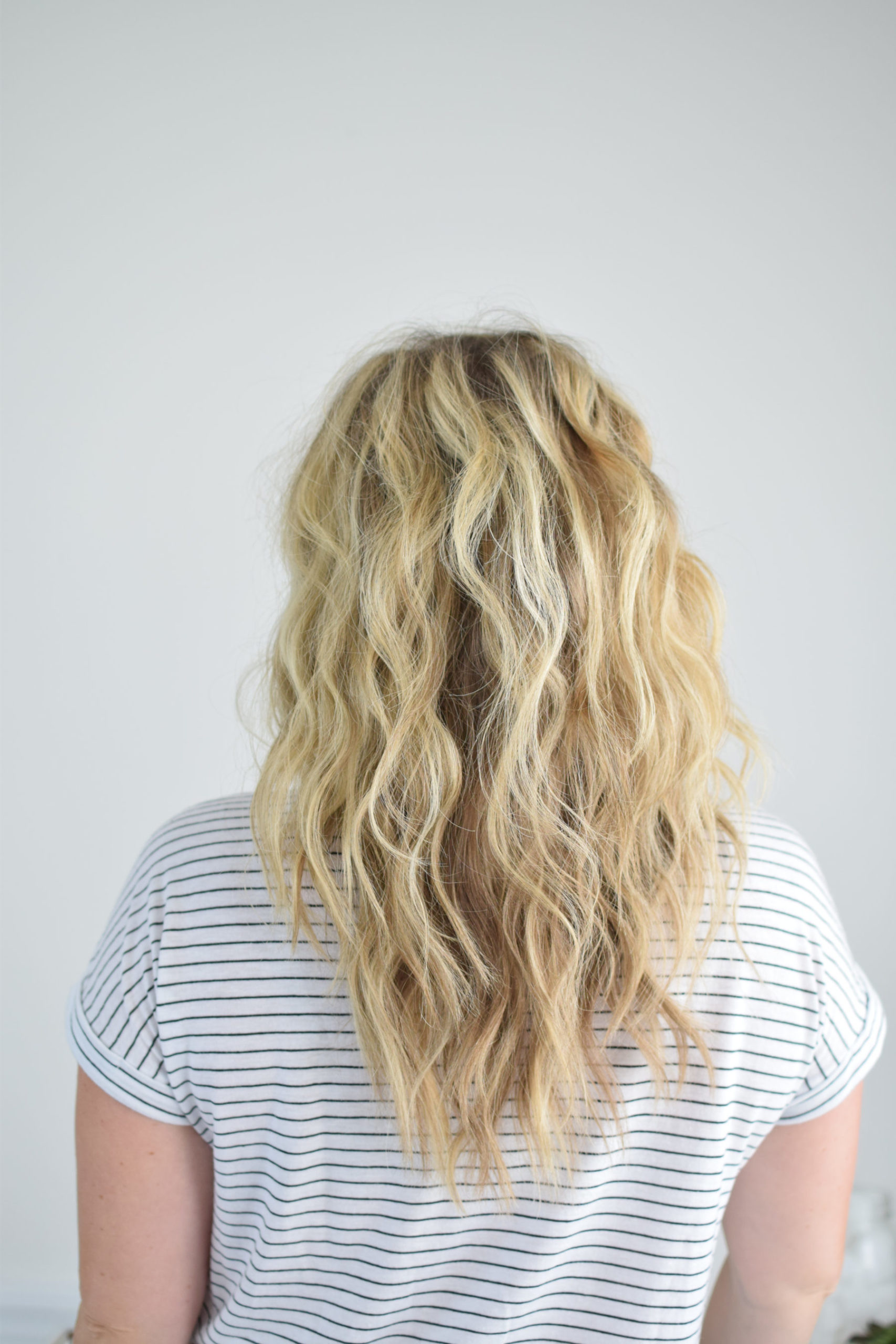 Beachy Mermaid Waves Hair Tutorial - The Small Things Blog