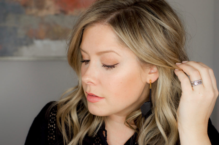 A Simple Cat Eye Tutorial - The Small Things Blog